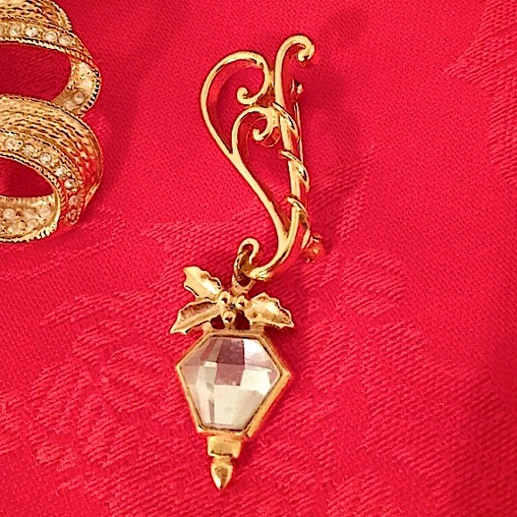 Jewelry | Vintage Scroll Brooch With Dangle Charm | Poshmark
